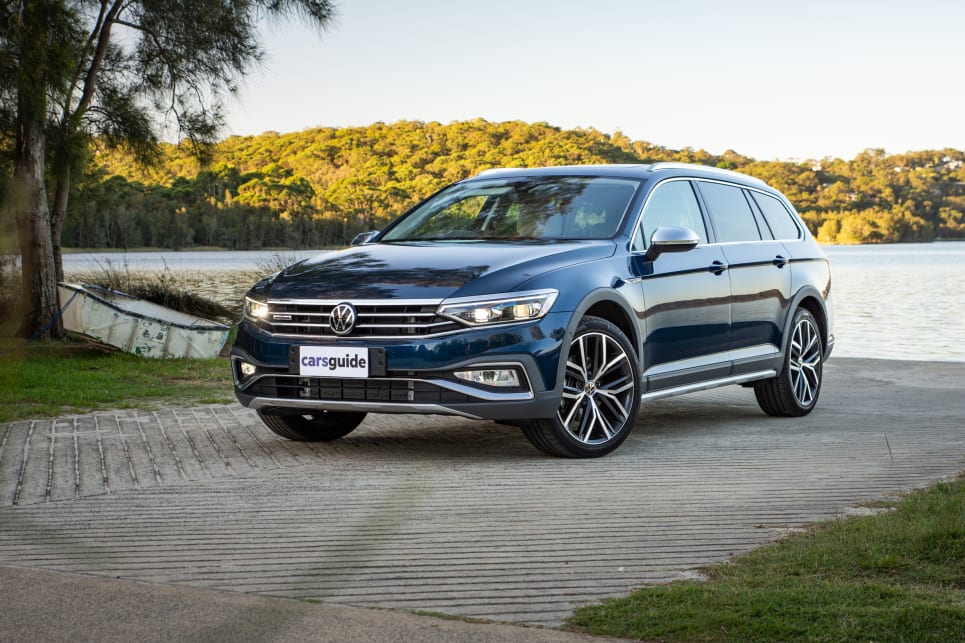 Продемонстрували новий Volkswagen Passat Alltrack - Autogid.pro